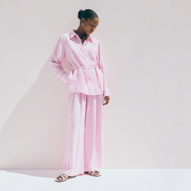 Reserved & Shop Online