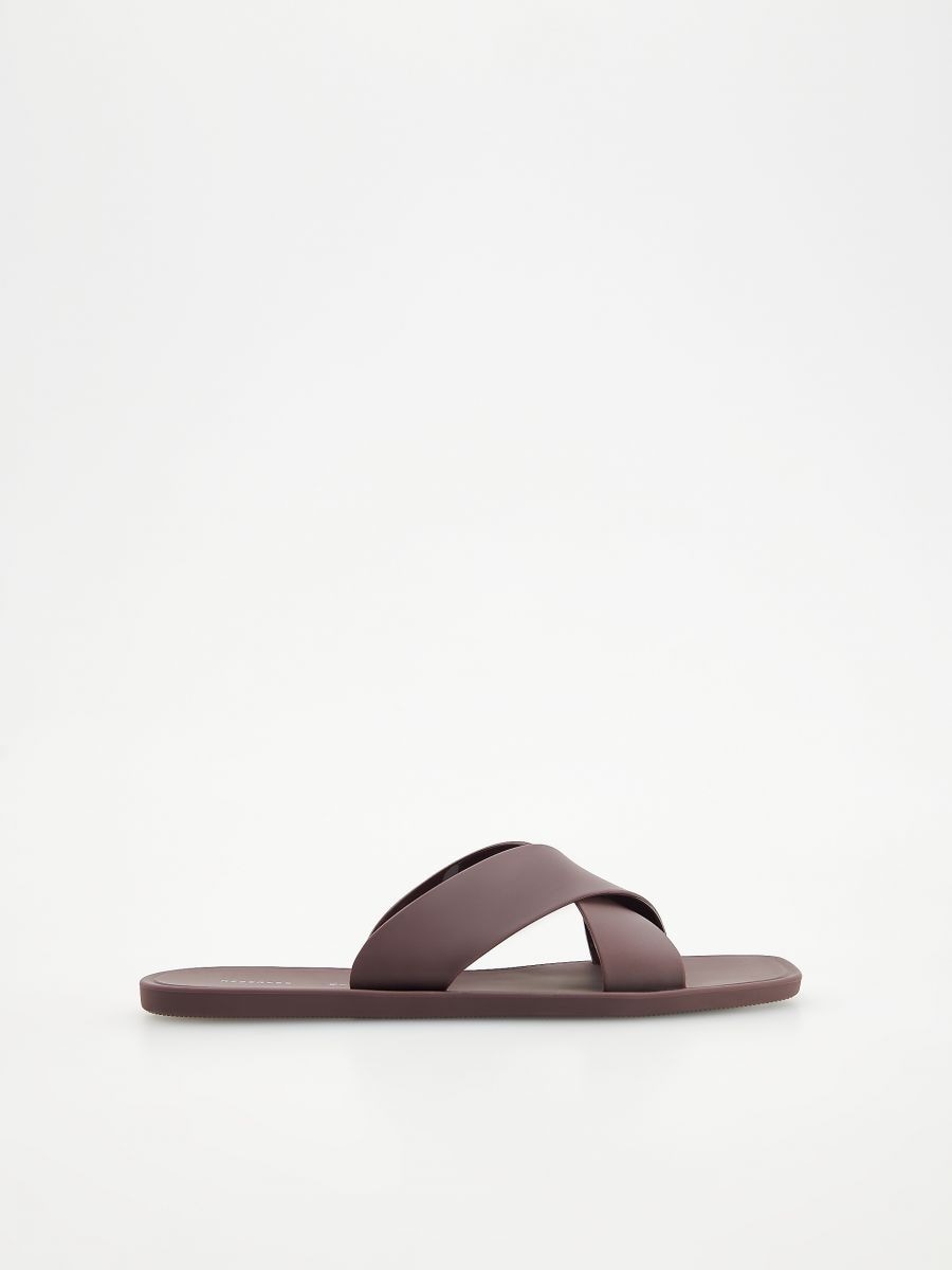 LADIES STRAPPY SANDALS