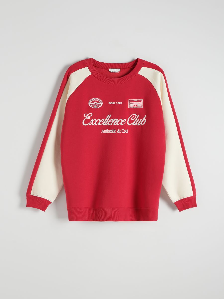 Sweatshirt with decorative embroidery Color red - RESERVED - 6607V-33X