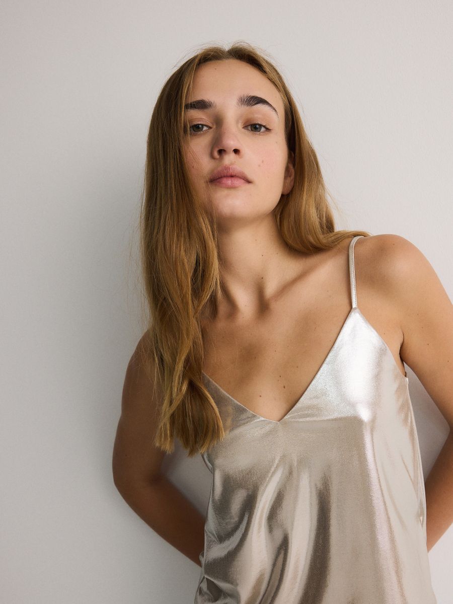 Shiny cami top COLOUR golden RESERVED 6855V GLD